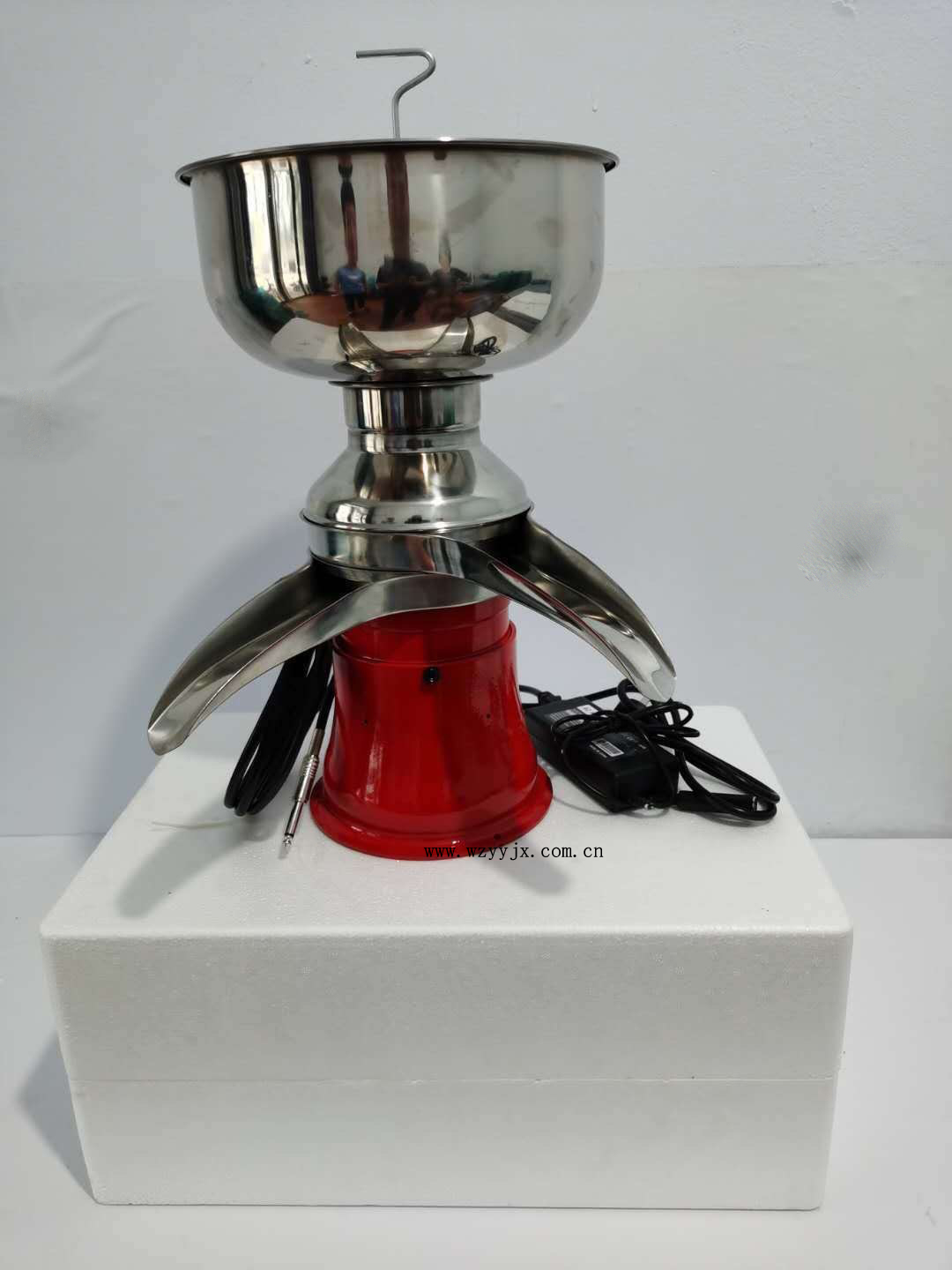 Stainless Steel Milk Cream Electric Centrifugal Separator 50L/H - Buy ...