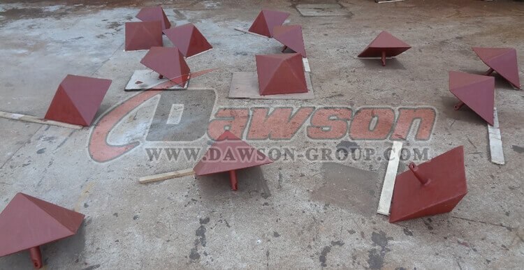 Red Painted Casting Mooring Pyramid Anchor, Marine Ship Mooring Anchors ...