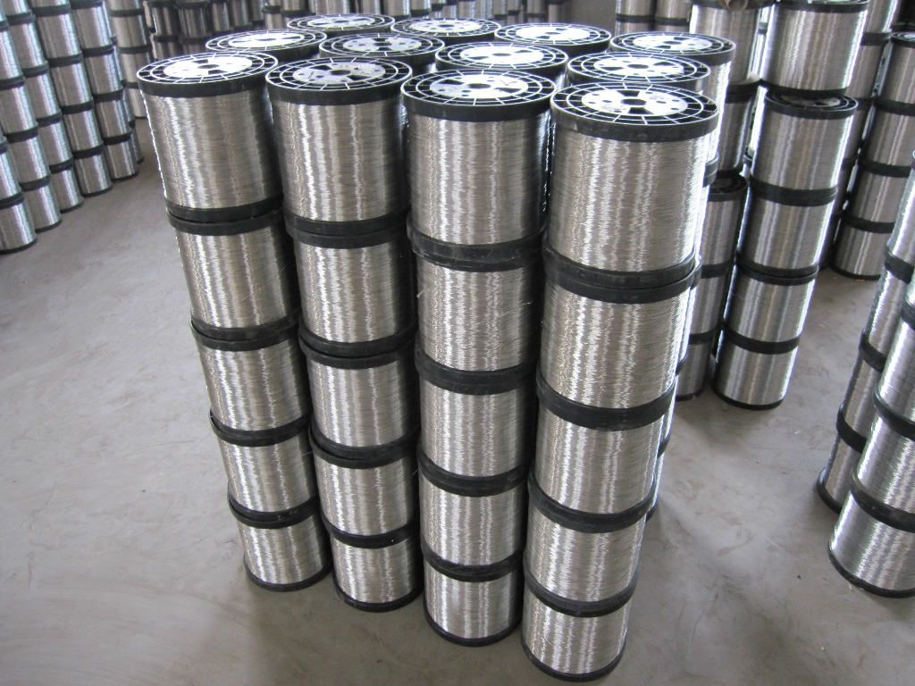 AISI 304 polished stainless steel round wire - Buy AISI 304 stainless ...