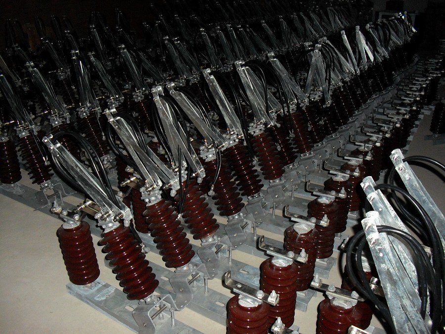 33 Kv Switch Disconnectors Gang Insulator - Buy Disconnector Switch ...