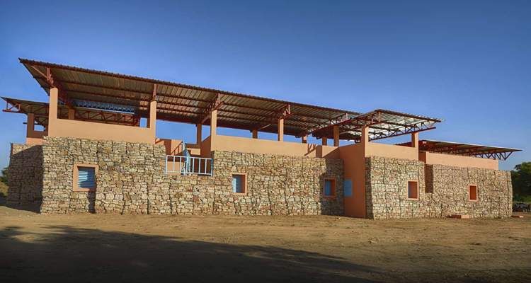 gabion house-lonrace