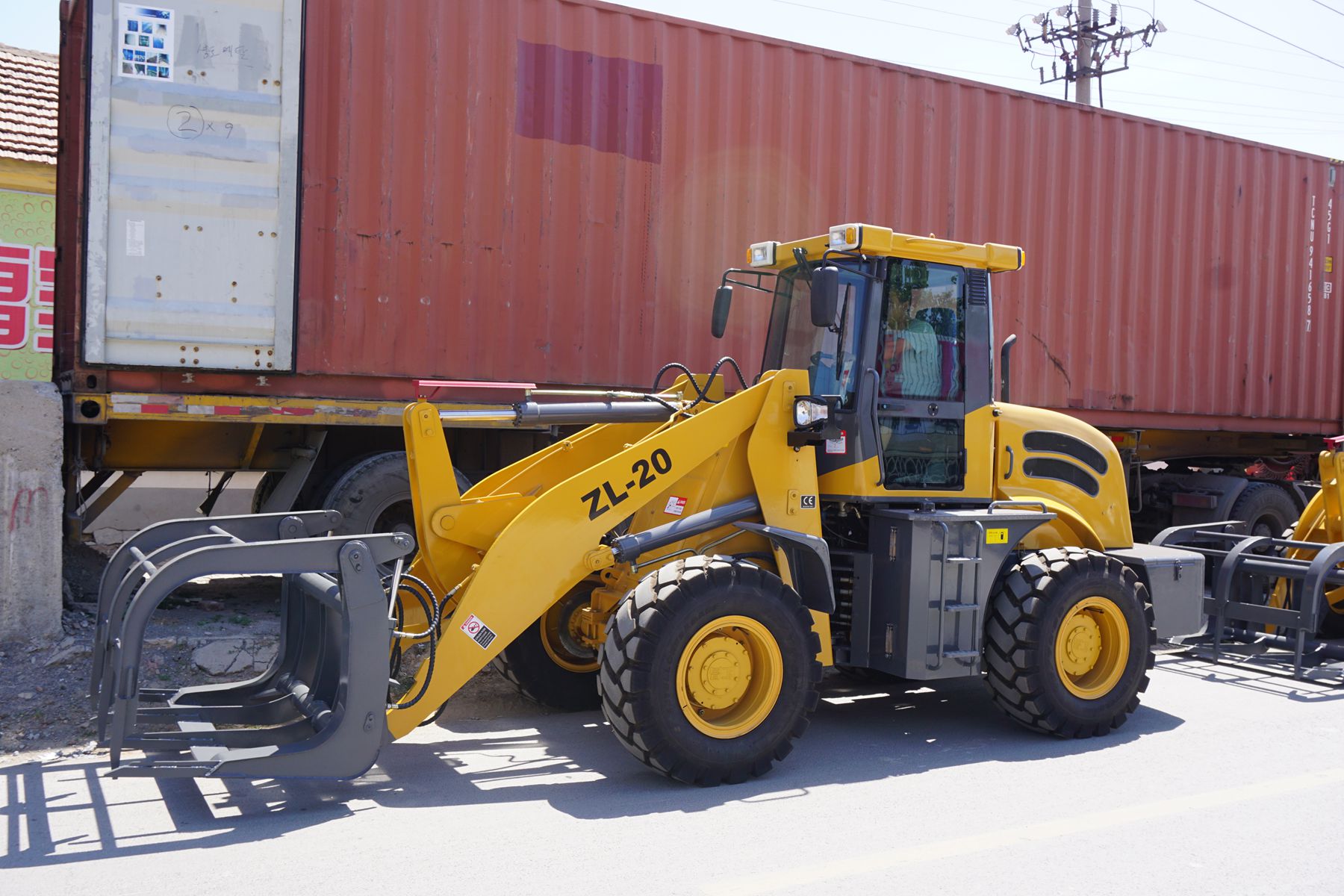 Front end loader - godwest