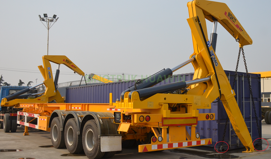 SINOTRUK Self Loading Crane Semi Trailer - Buy SINOTRUK Self Loading ...