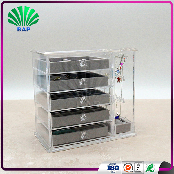 Multilayer Jewelry Display Racks Dressing Room Romantic Jewelry Display ...