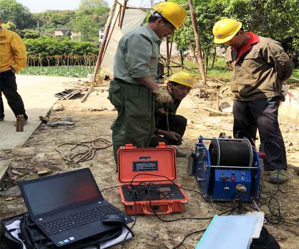 GDQ - 2D Water Well Logging Tool at Geophysical Borehole Logging ...
