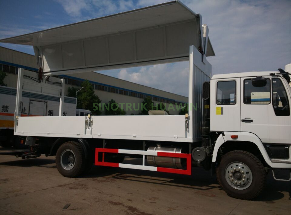 SINOTRUK HOWO 4X2 Wing Van Truck - Buy HOWO Wing Van Truck, wing win ...
